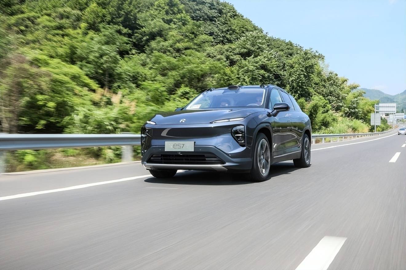 小鹏G9上市，最高售价46.99万，这价格蔚来ES7看了不心虚？_搜狐汽车_搜狐网