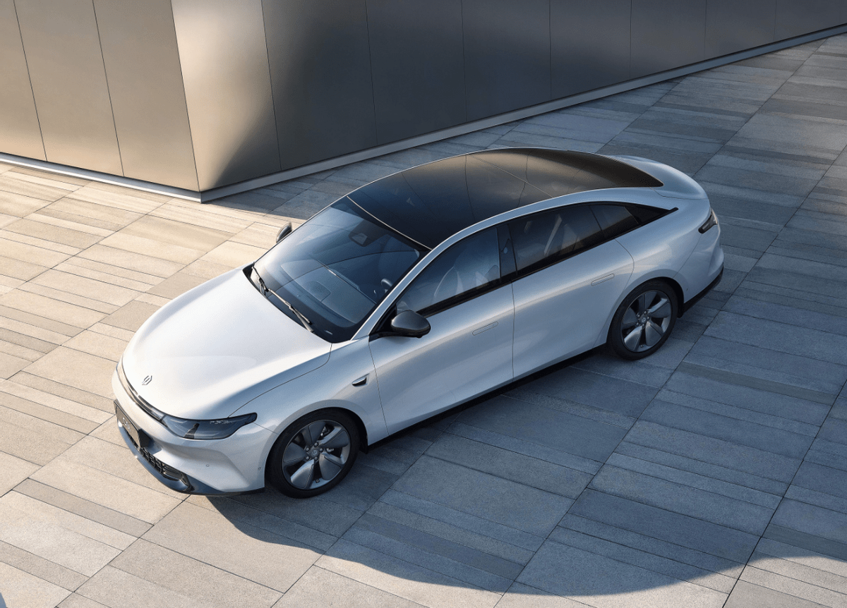 配置高空间大，不用20万就能入手！零跑C01是不打算赚钱了？_搜狐汽车_搜狐网