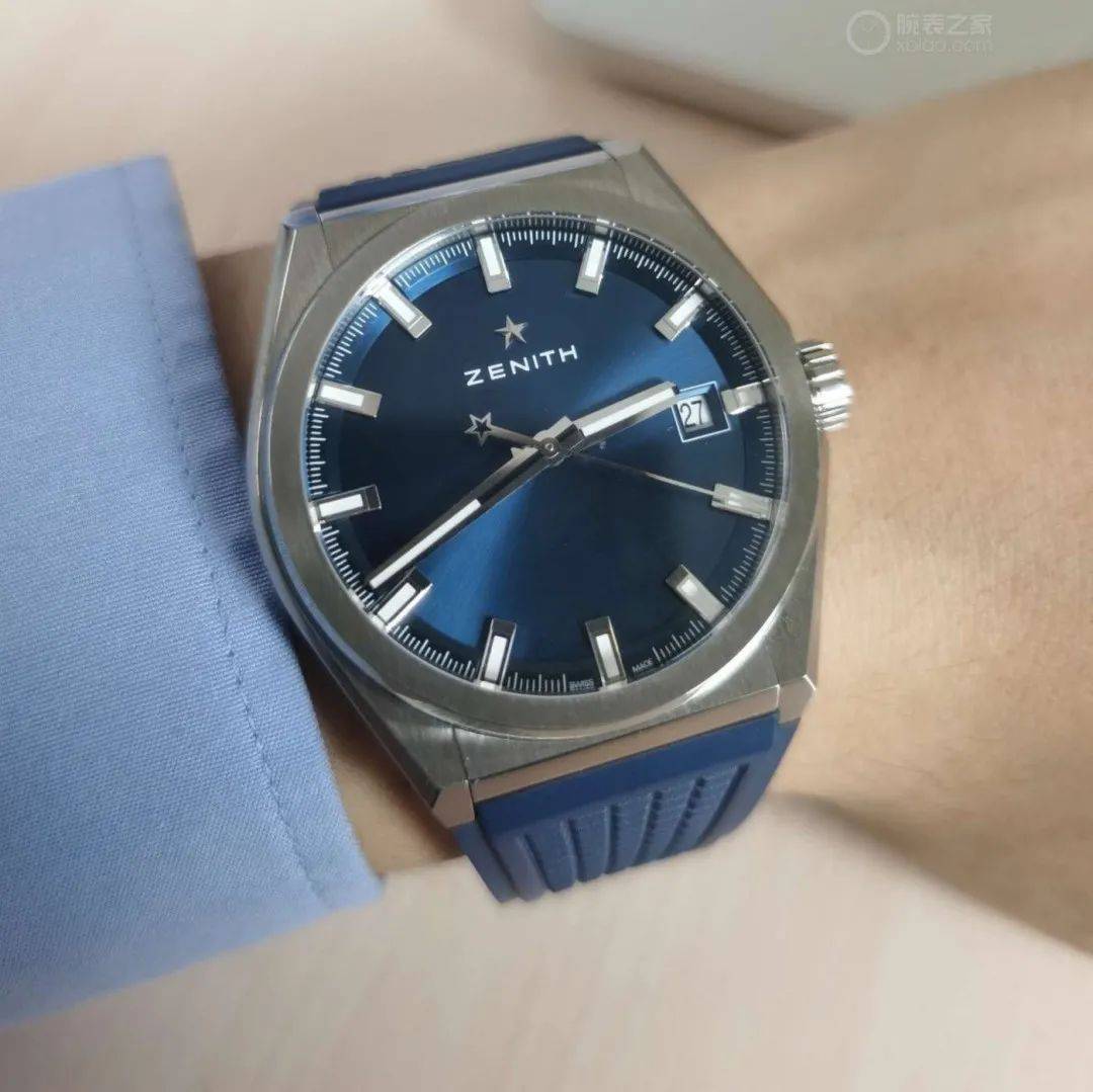 只因多看了一眼，便拿下了这块表_活动_defy_销售