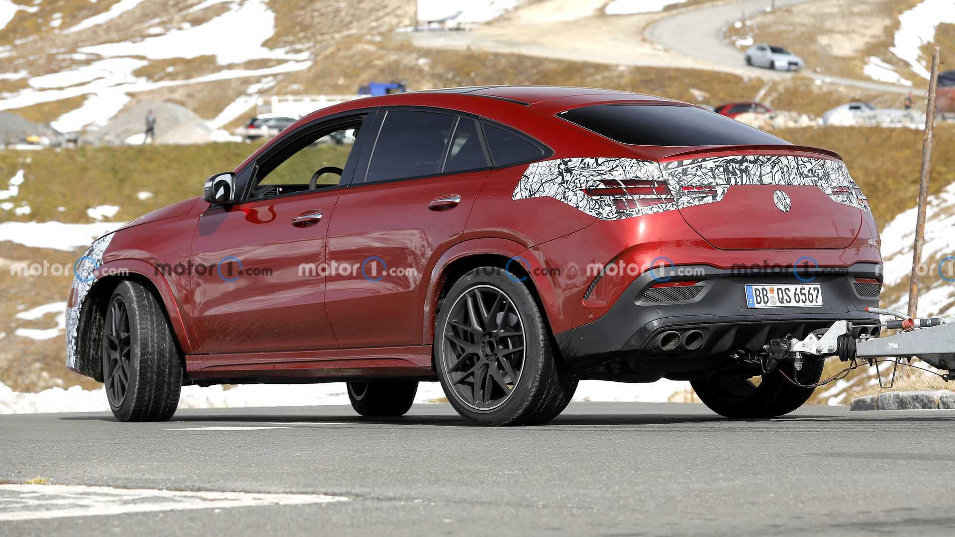 动力升级成疑 新款梅赛德斯-AMG GLE 53/GLE 53 Coupe谍照曝光_搜狐汽车_搜狐网