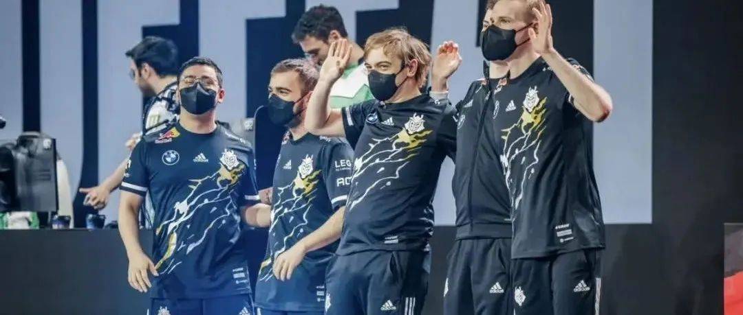 JDG拿下DK晋级小组第一，Nuguri逆天刀妹心系LPL，369太狠了_队伍_比赛_观众