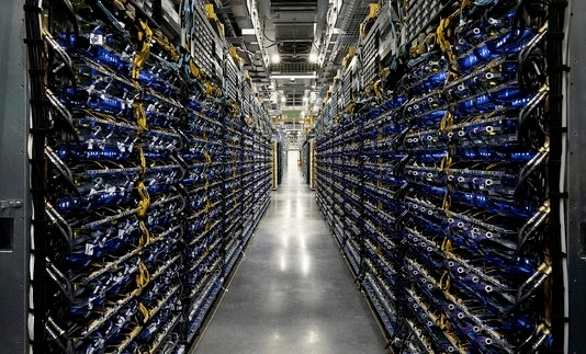 TPUv4开放使用！谷歌新一代TPU性价比有多高？_Google_推理_进行