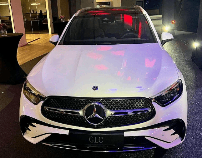 配2.0T+9AT，奔驰全新GLC细节曝光_搜狐汽车_搜狐网