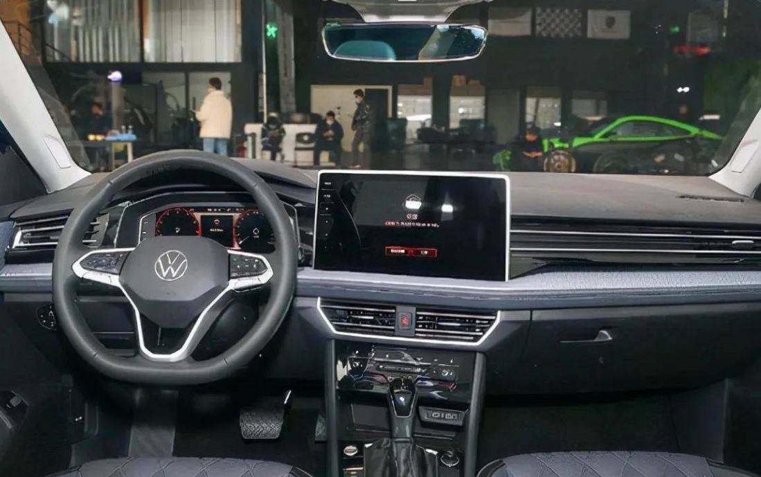 “国民家轿”全新宝来1.2T再次升级 朗逸1.5L甘拜下风！_搜狐汽车_搜狐网