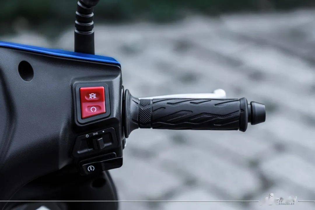 实用亲民的节油“怪”——光阳Jockey125评测_搜狐汽车_搜狐网