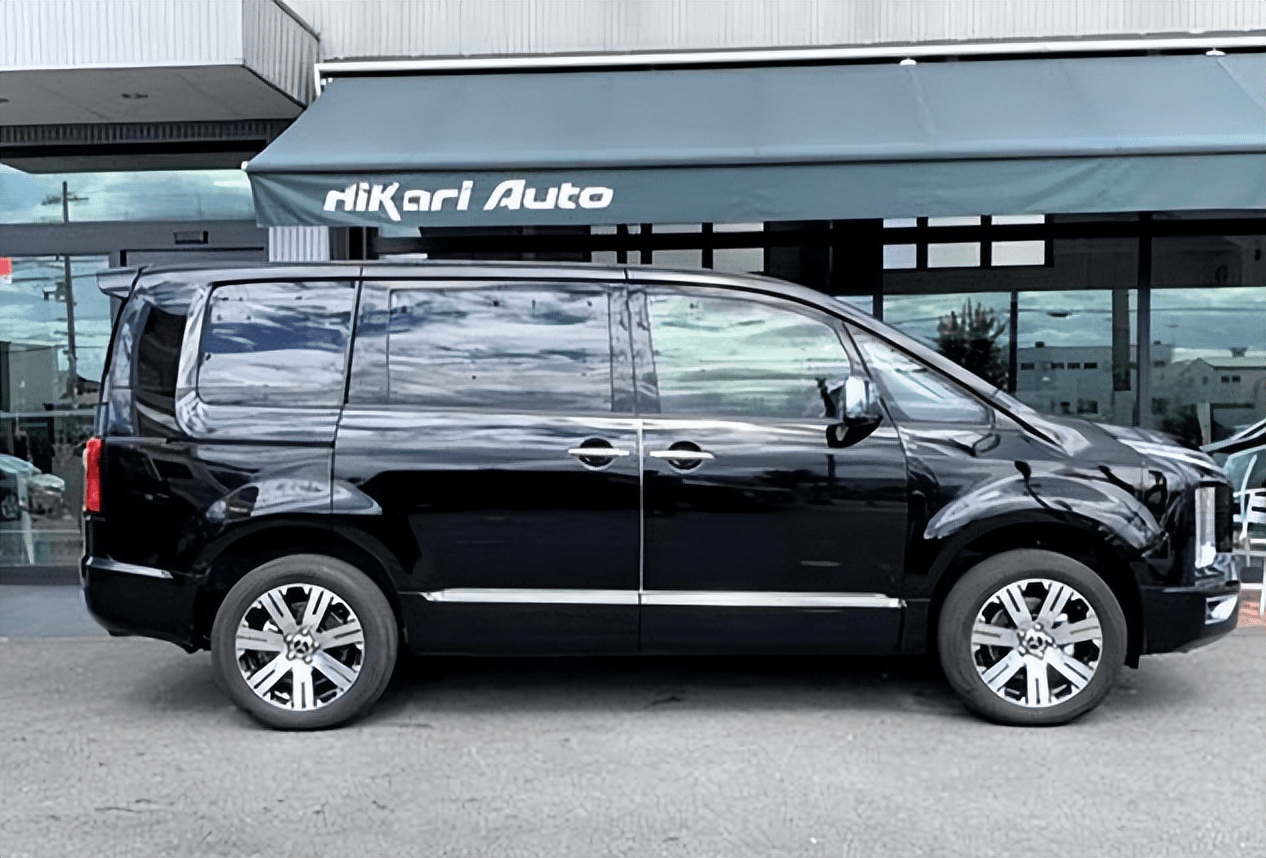 三菱入门级别MPV 2.2T柴油+四驱 实力不输埃尔法_搜狐汽车_搜狐网