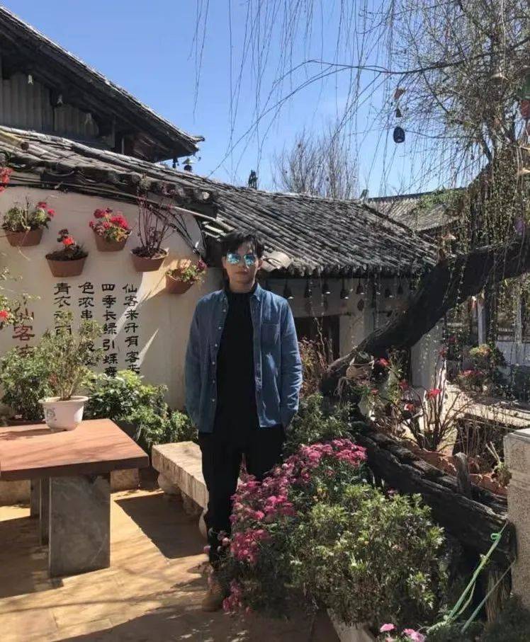 有趣的恋爱 感性与理性共存的独立设计师，也会期待简单平稳的爱情什么红娘微信