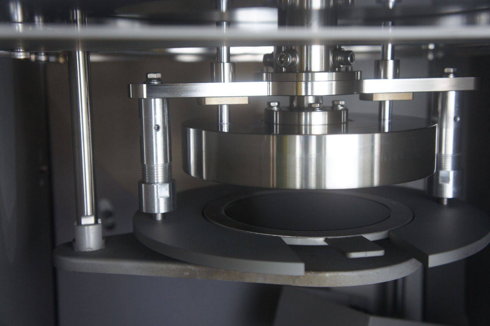 剥离成形电子束蒸镀设备 Lift-Off 工艺原理_材料_图案_薄膜