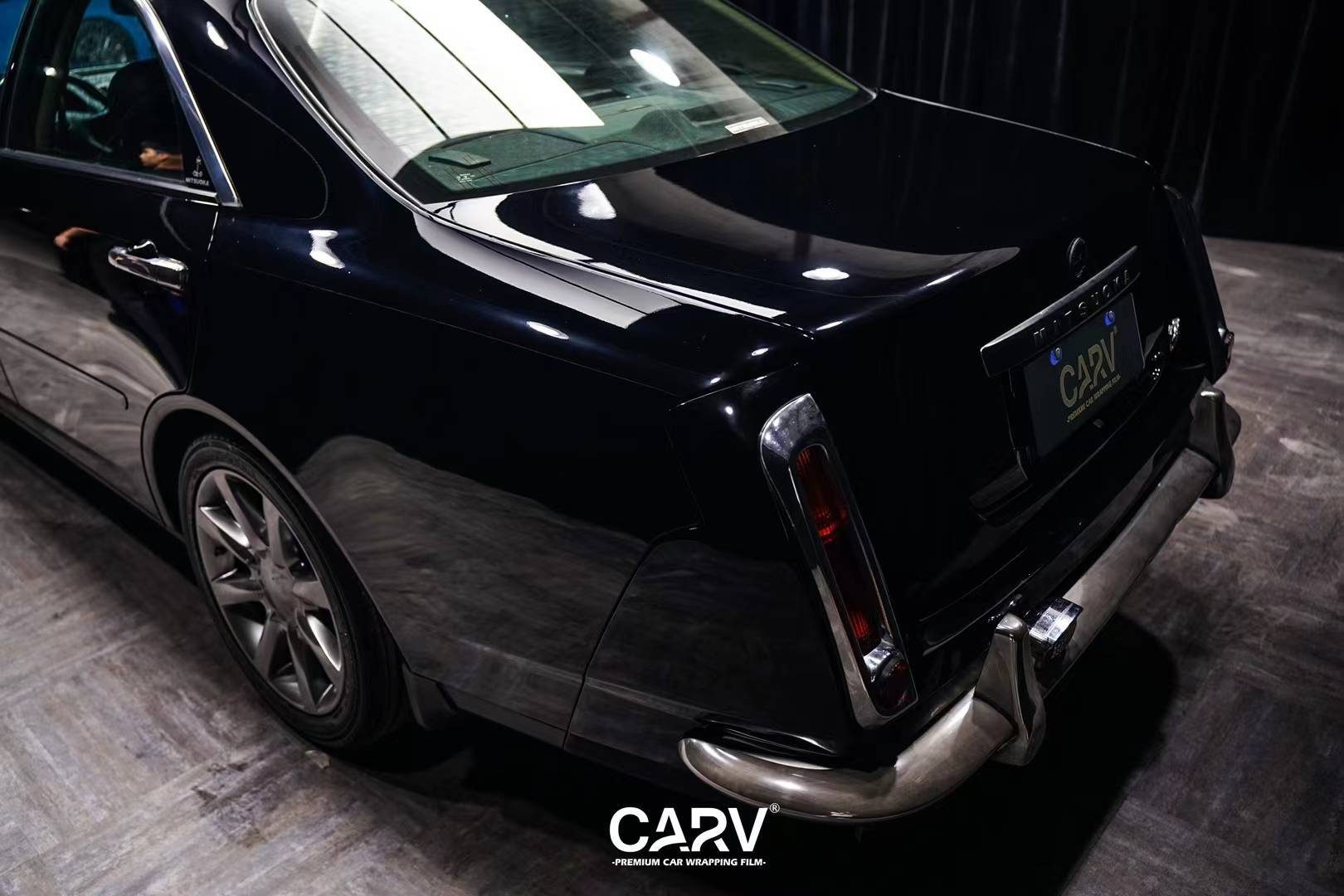 光冈嘉路卡孚CARV改色膜白金钢琴黑，优雅大气_搜狐汽车_搜狐网