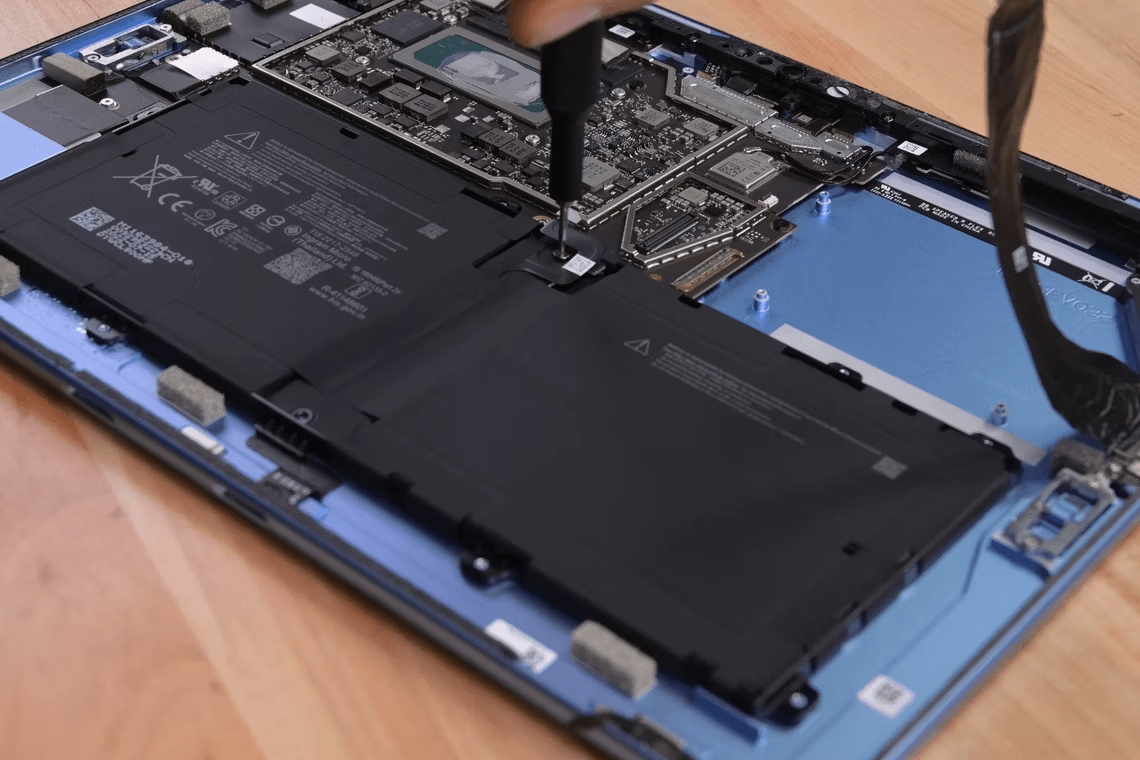 微软Surface Pro 9拆解，维修难度终于降低_iFixit_部件_螺丝