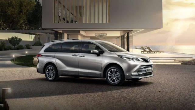 30万+最卷豪华MPV天团，别克GL8、丰田赛那、传祺M8宗师混战_搜狐汽车_搜狐网