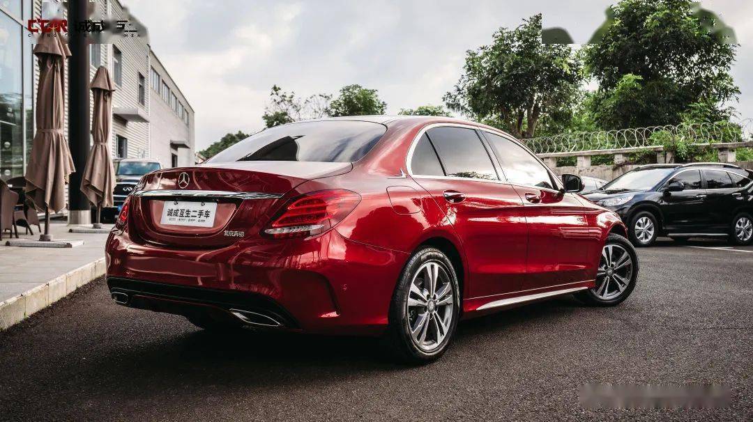 (最新到店)有“小S”美称，不到18万，还看什么帕萨特？【奔驰C级 改款 C200L 运动型】_搜狐汽车_搜狐网