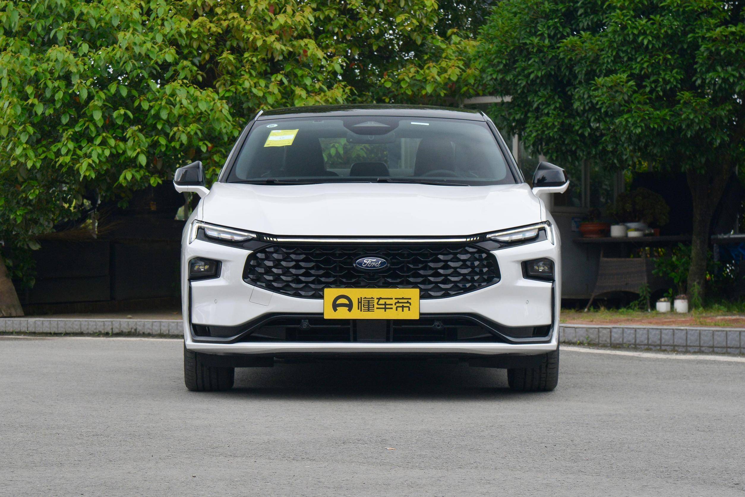 福特蒙迪欧：定价不高优惠大，入门2.0T+8AT用料厚道，咋卖不火？_搜狐汽车_搜狐网