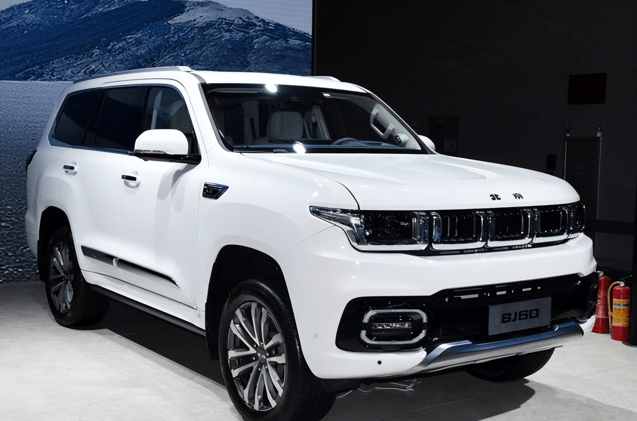 比坦克500便宜10万！北京BJ60正式登场，全系搭载2.0T混动_搜狐汽车_搜狐网