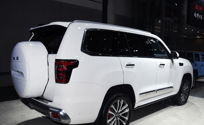 比坦克500便宜10万！北京BJ60正式登场，全系搭载2.0T混动_搜狐汽车_搜狐网