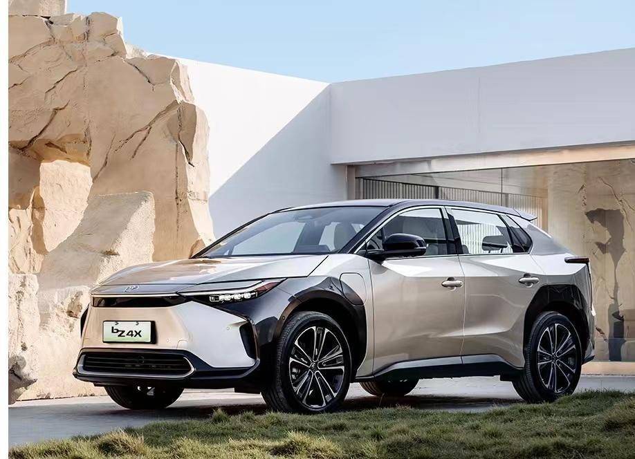 科技驾临，安心到家 广汽丰田bZ4X全国到店上市_搜狐汽车_搜狐网