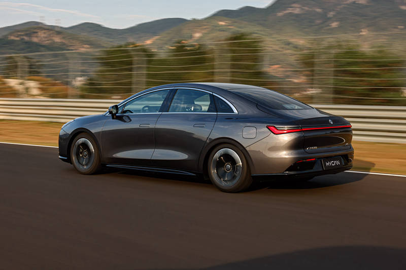 合创A06起售17.98万元，三个版本怎么选？_搜狐汽车_搜狐网