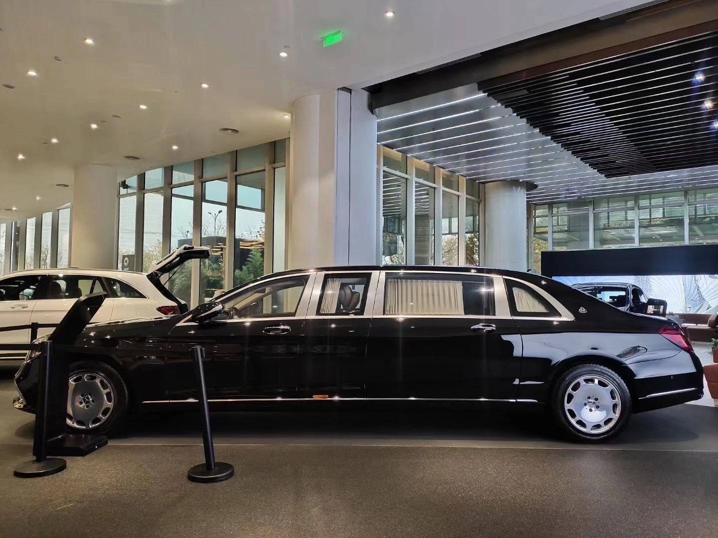 驾驭改变 勇往直前 2023款奔驰迈巴赫S680 S580 S480 北京奔驰迈巴赫4S店_搜狐汽车_搜狐网