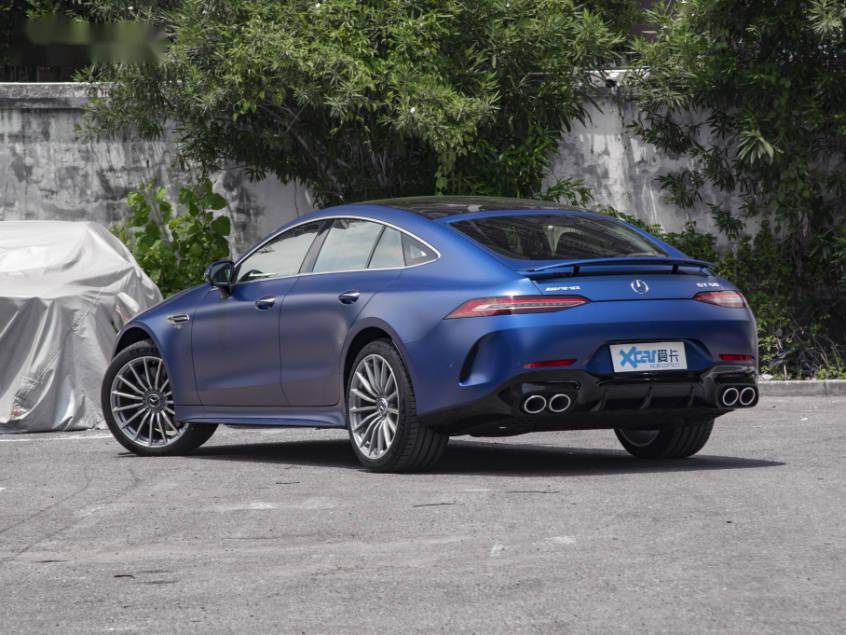 配置/价格小幅提升 新款AMG GT四门跑车上市 售价99.28万元起_搜狐汽车_搜狐网