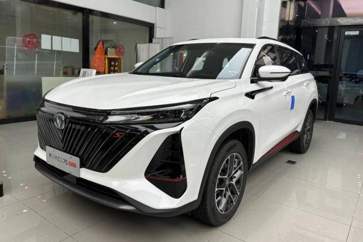 第二代长安CS75曝光，竞争力不输哈弗H6，犀利造型+蓝鲸动力_搜狐汽车_搜狐网