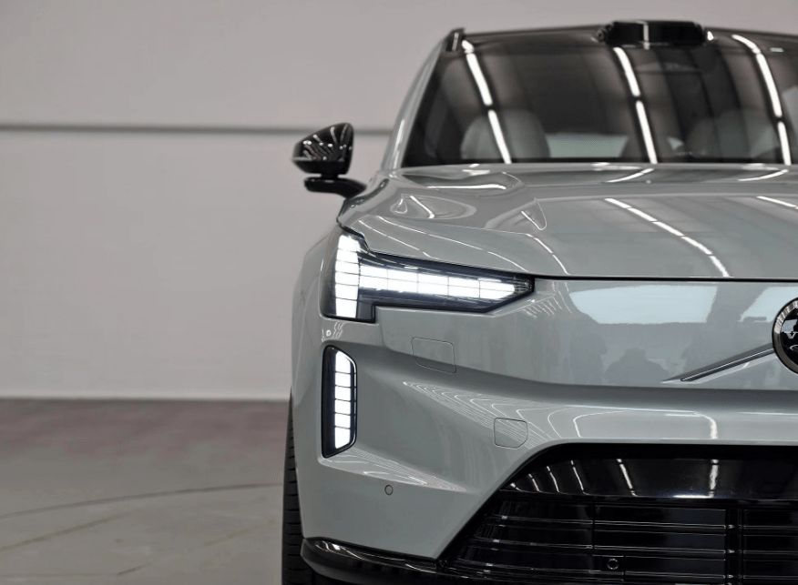 沃尔沃EX90实车正式亮相，首搭激光雷达，最高续航达600公里_搜狐汽车_搜狐网