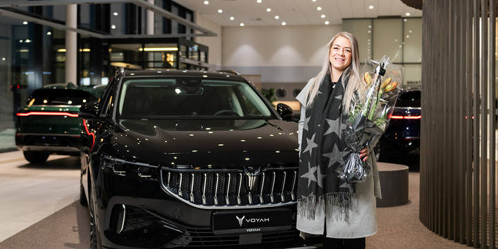 EV晨报 | 2023款比亚迪海豚上市；小鹏G9迎来上市后首次OTA升级；五菱缤果内饰谍照曝光_搜狐汽车_搜狐网