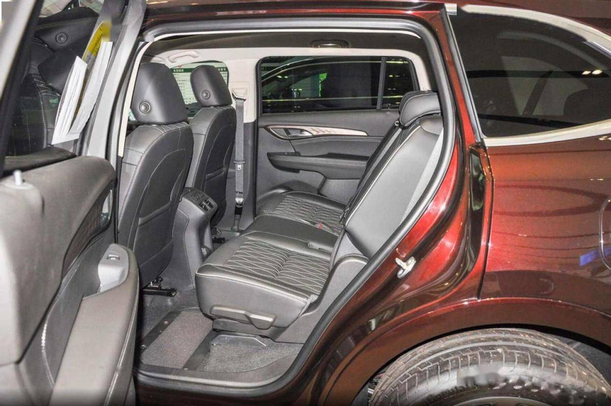 合资高性价比SUV，入门211马力配9AT，23.59万起，实拍昂科威PLUS_搜狐汽车_搜狐网