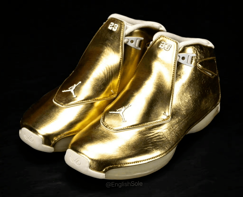 黄金18！OVO x Air Jordan XVIII“Gold”曝光！_细节_红色_金属