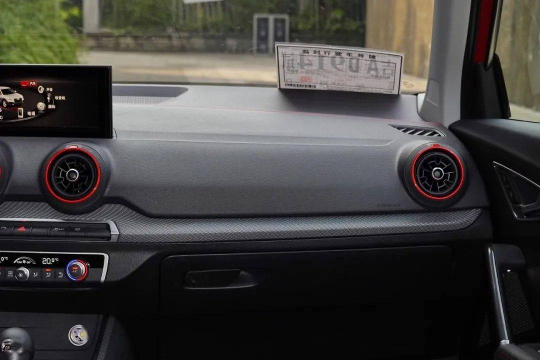 15万买奥迪SUV！1.4T，黑化设计，都市精英代步神器！_搜狐汽车_搜狐网