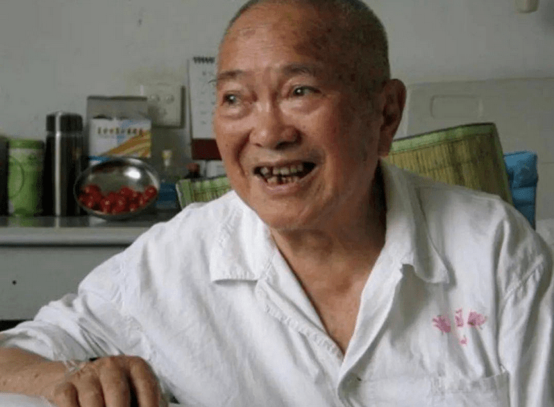 向老，一路走好！长征路上年龄最小的红军战士向轩逝世贺龙贺英母亲