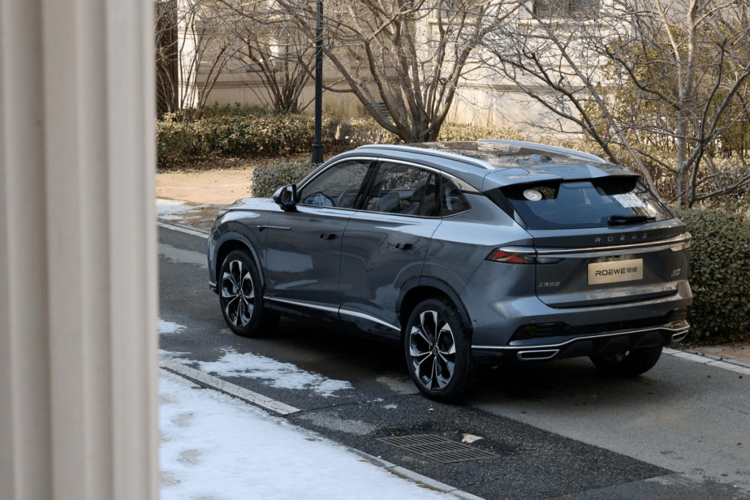 试了才知道，为何全新第三代荣威RX5是“12万豪华平替”_搜狐汽车_搜狐网