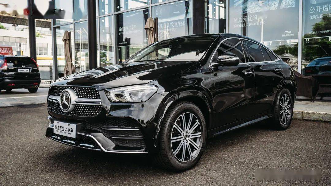 车龄就几个月，公里数不大，就能省10多万！【奔驰GLE轿跑 2022款 GLE350 4MATIC 轿跑SUV 时尚型】_搜狐汽车_搜狐网