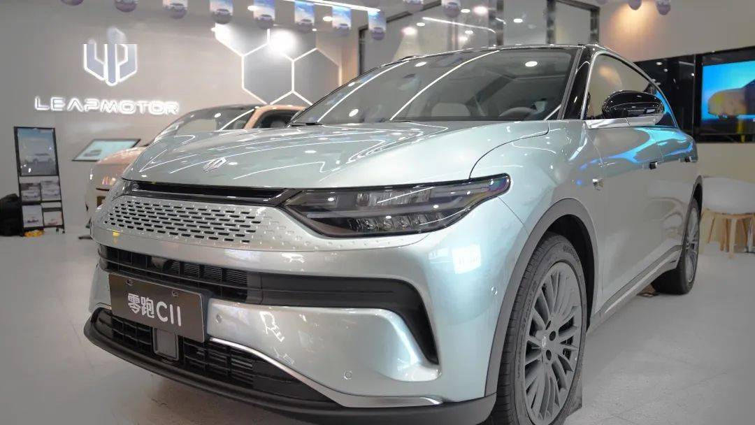 【车狂探店】不到20万的增程式SUV，零跑C11增程版会是你的“完美座驾”吗？_搜狐汽车_搜狐网