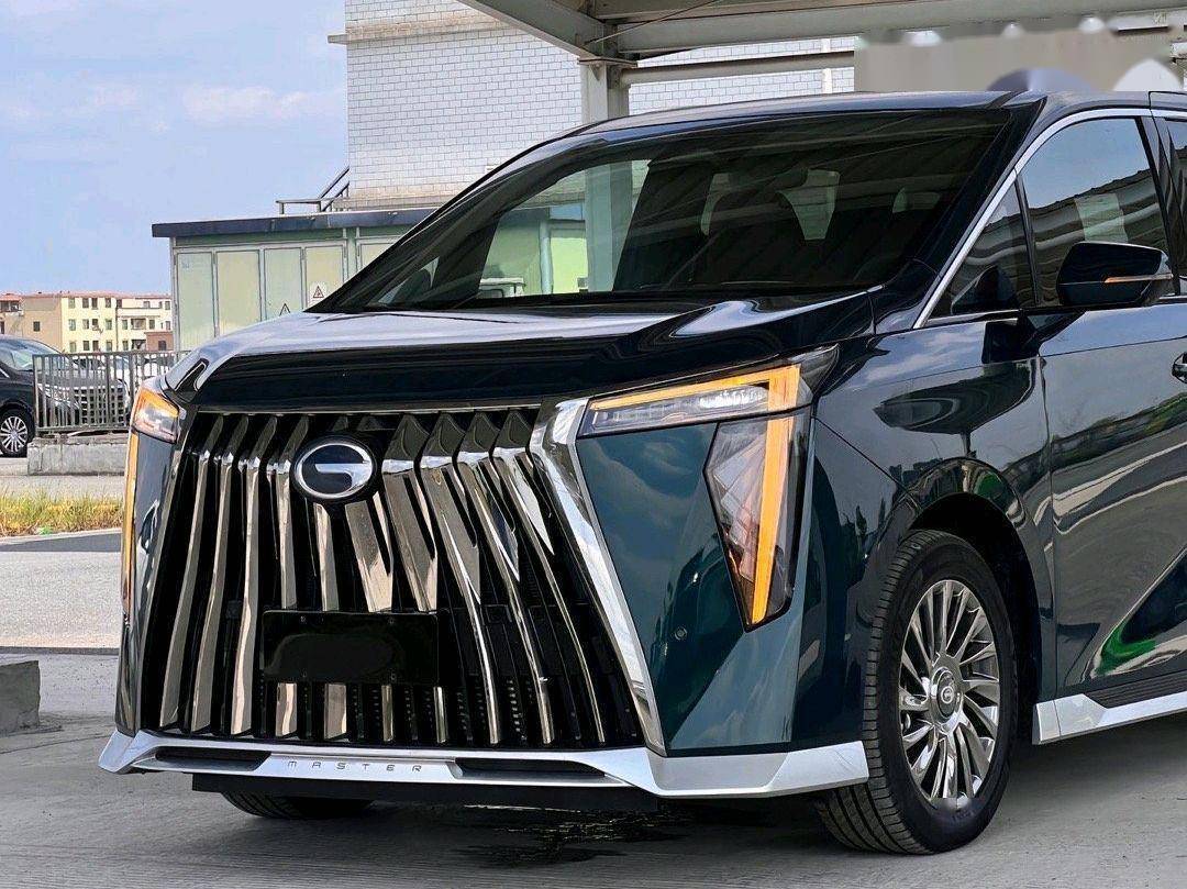 国产MPV“全面发力”，新一代传祺M8来了，气场强大，2.0T更霸气_搜狐汽车_搜狐网