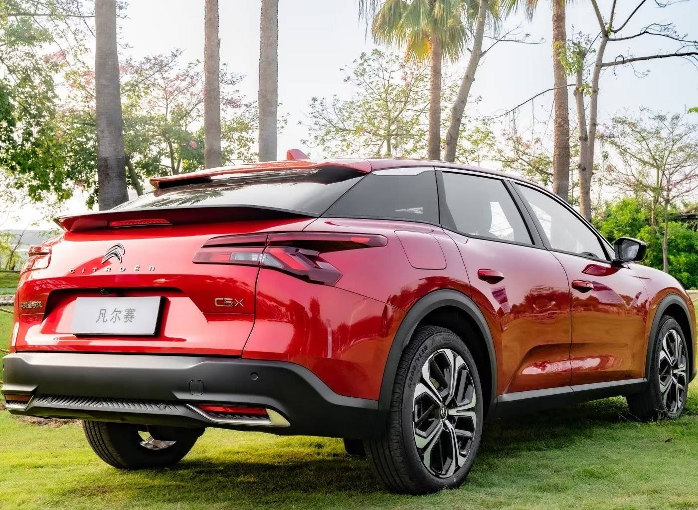 有关凡尔赛c5x最低价，车友来告诉你，凡尔赛C5X车友社区（396期）_搜狐汽车_搜狐网