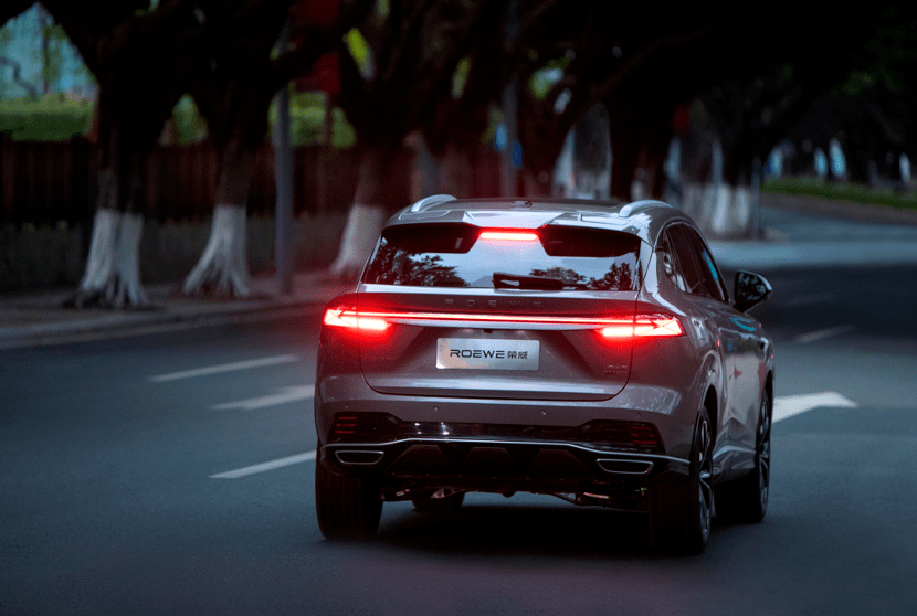 实打实降价，限时9.99万起售，第三代荣威RX5可以下定吗？_搜狐汽车_搜狐网