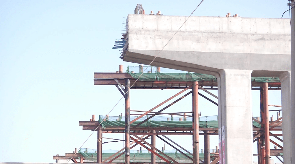 记者探访：S43呼和浩特机场高速路新进展_和林格尔_施工_建设