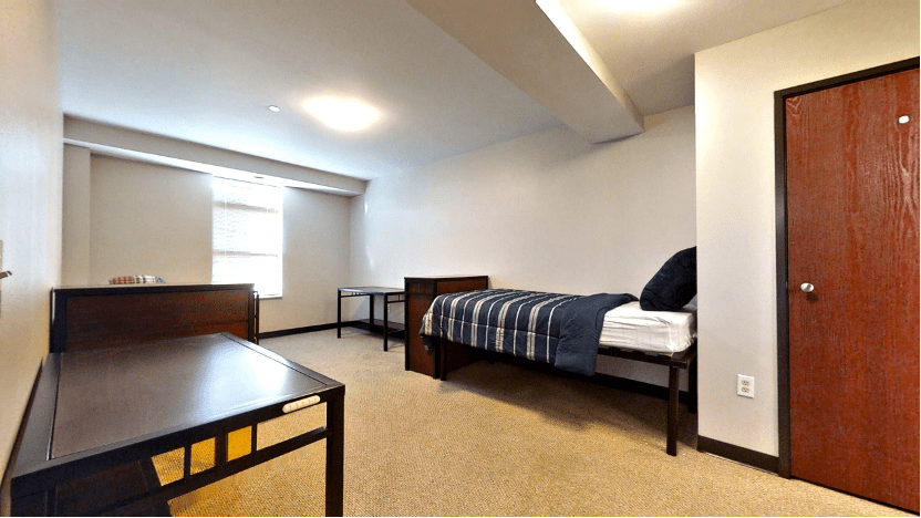 【宿舍介绍】UIUC新生住宿要求？如何选择适合自己的宿舍？_Hall_Presby_Housing