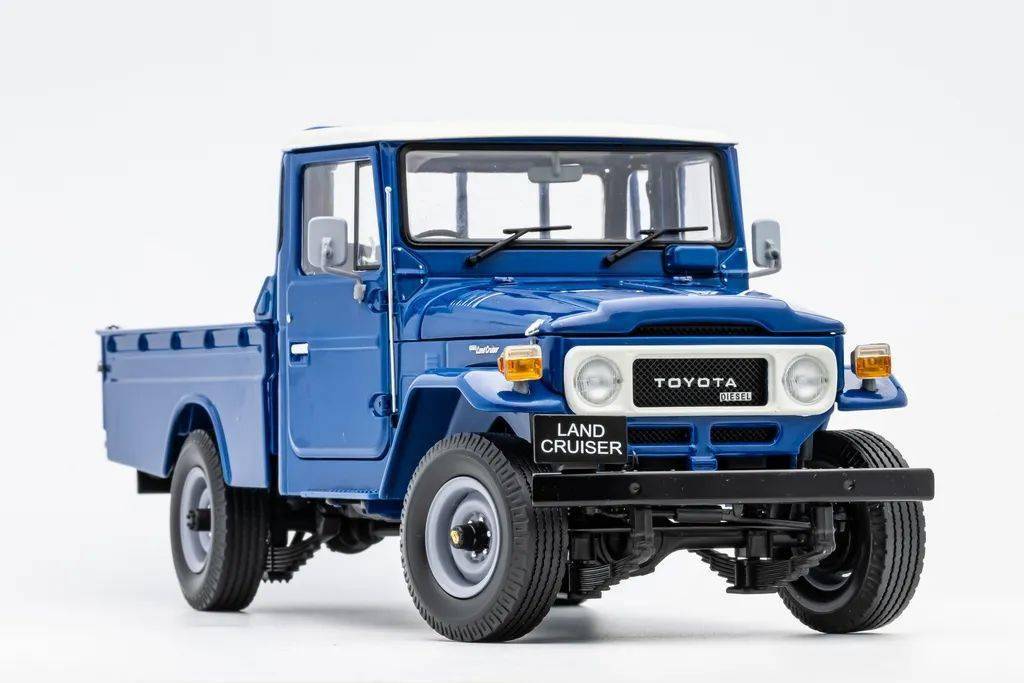 能上山下海，还能带点货，京商1/18丰田LC40 Pickup模型试玩_搜狐汽车_搜狐网