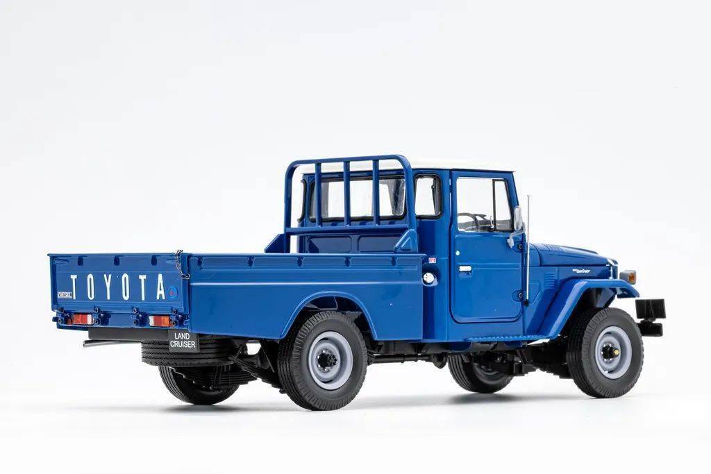 能上山下海，还能带点货，京商1/18丰田LC40 Pickup模型试玩_搜狐汽车_搜狐网