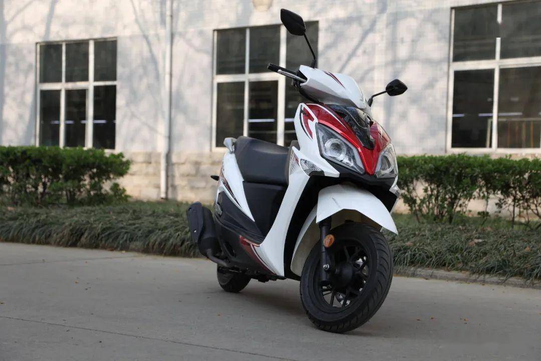 大阳VRS150售12980元起｜双缸踏板及350级V缸巡航等新品首次曝光_搜狐汽车_搜狐网