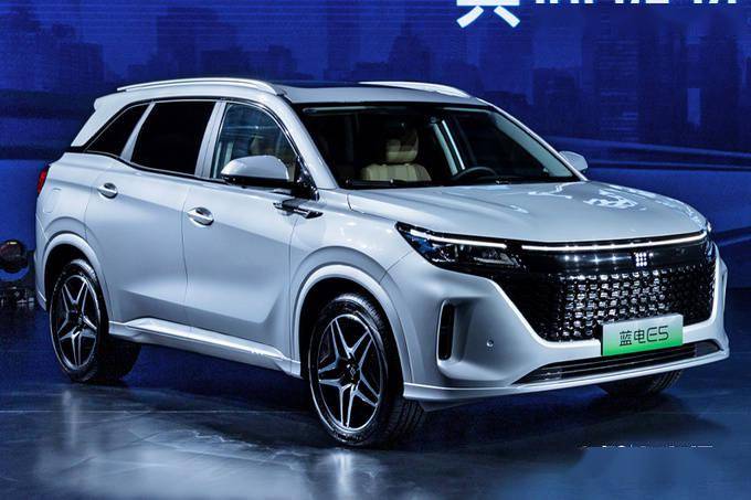 蓝电E5售13.99-15.19万！搭比亚迪动力 酷似问界M7_搜狐汽车_搜狐网