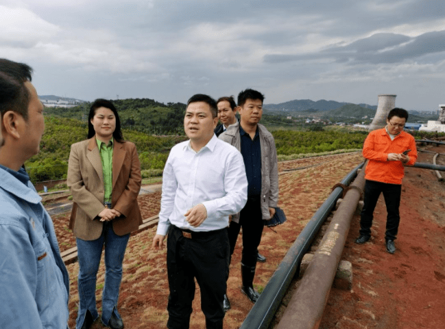 大兴调查研究 巫初华调研尾矿库安全工作： 层层压实责任链 持续筑牢尾矿库安全防线监管管理生产 