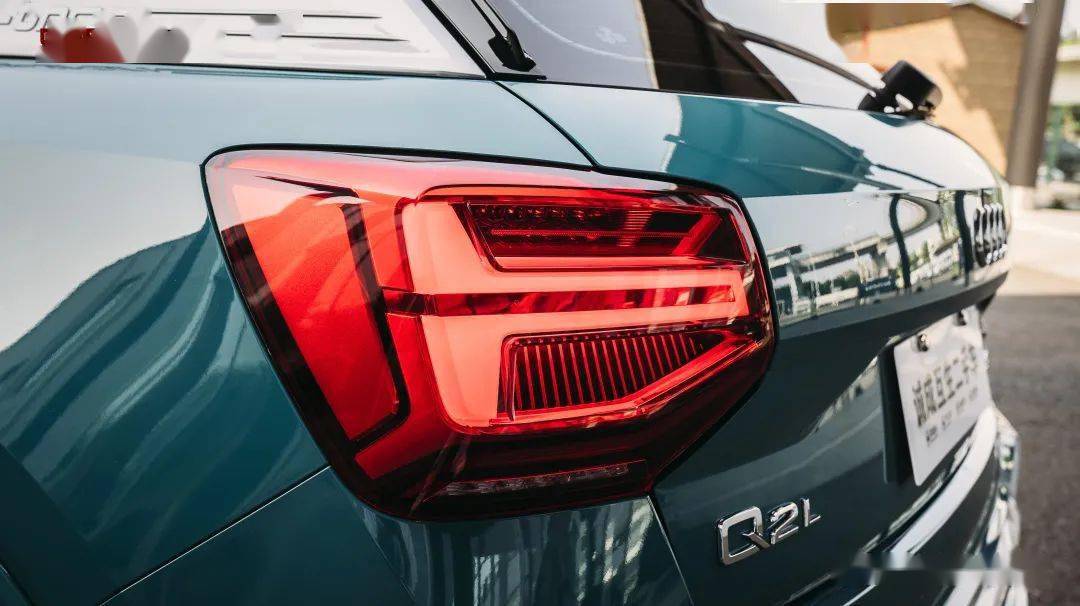 豪华纯电动SUV，颜值在线，续航300+km，仅15万多！【奥迪 Q2L e-tron 纯电智享型】_搜狐汽车_搜狐网