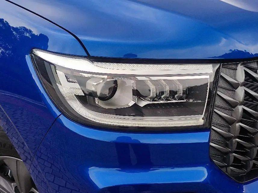 车长5米多，2.0T+8AT，11万就能买！_搜狐汽车_搜狐网