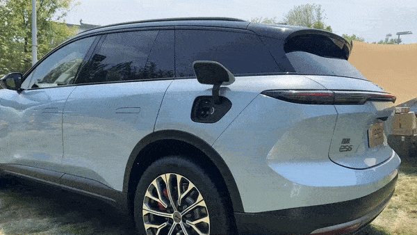 不输BBA！全新蔚来ES6全方位首发体验：焕然一新，简约不减质_搜狐汽车_搜狐网