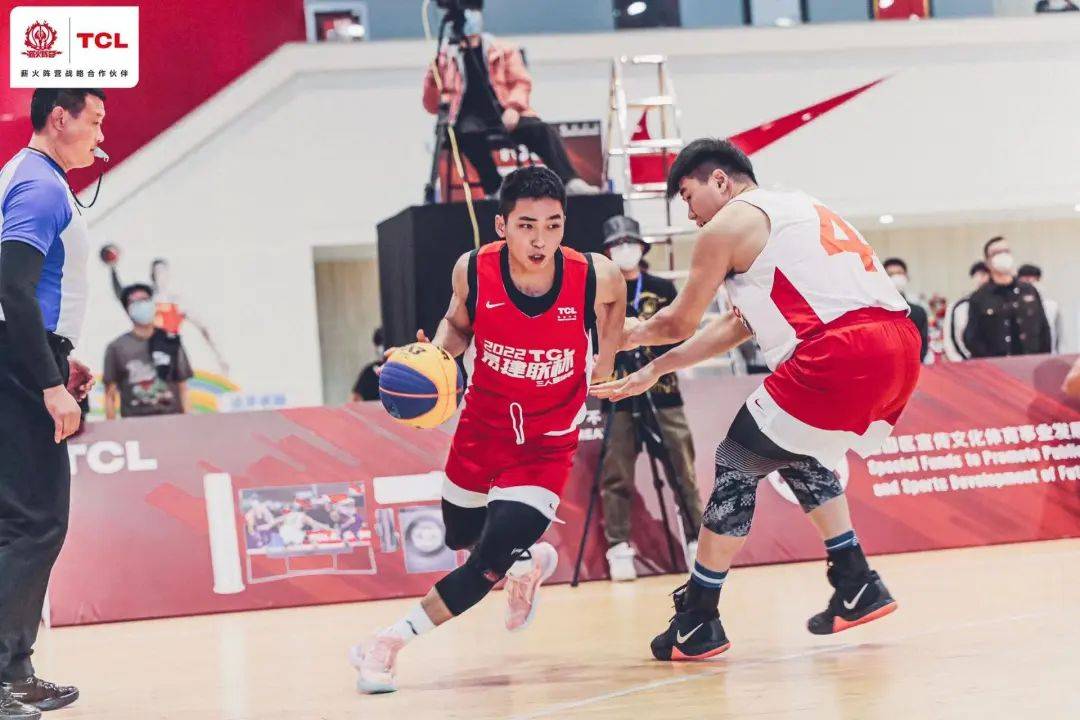 3 2 1 Let's go！这个周末，易建联约你，不见不散！_篮球赛_赛事_中国