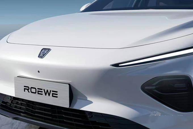 荣威D7增程版曝光！首搭新1.5L发动机 PK深蓝SL03_搜狐汽车_搜狐网