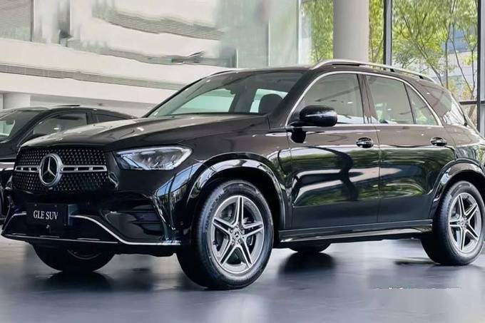 奔驰新款GLE到店实拍！7月10日上市 2.0T动力缩水_搜狐汽车_搜狐网