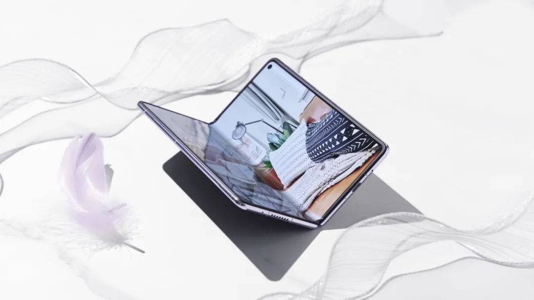 华为折叠屏，杀出蓝海_手机_创新_Mate